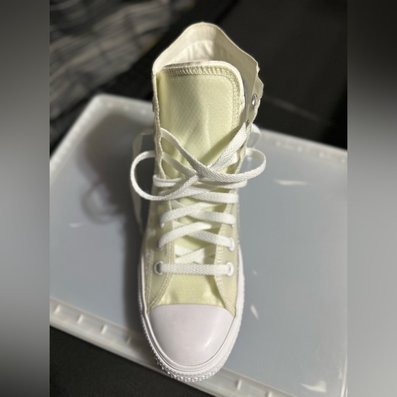 Shoes | Converse Chuck Taylor All Star Hightranslucent | Poshmark